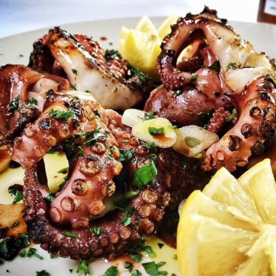 Anto Pizza Chicago | Roman Style Pizza & Handmade Italian Dishes